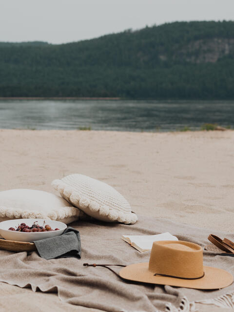 Embrace the Outdoor Joys of Summer in Deep River | Come Wander